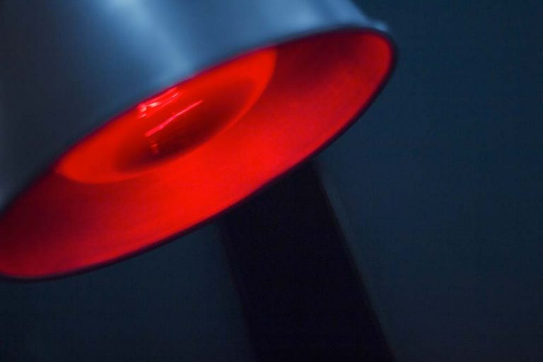 DIY Red Light Therapy - Red Light Clinic